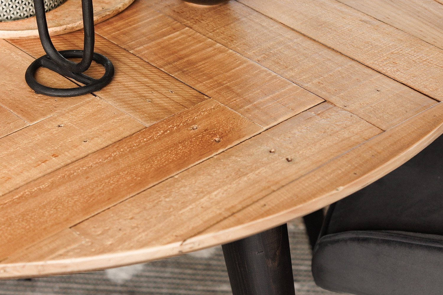 Franklin Reclaimed Wood 120cm Round Dining Table | Furniture World