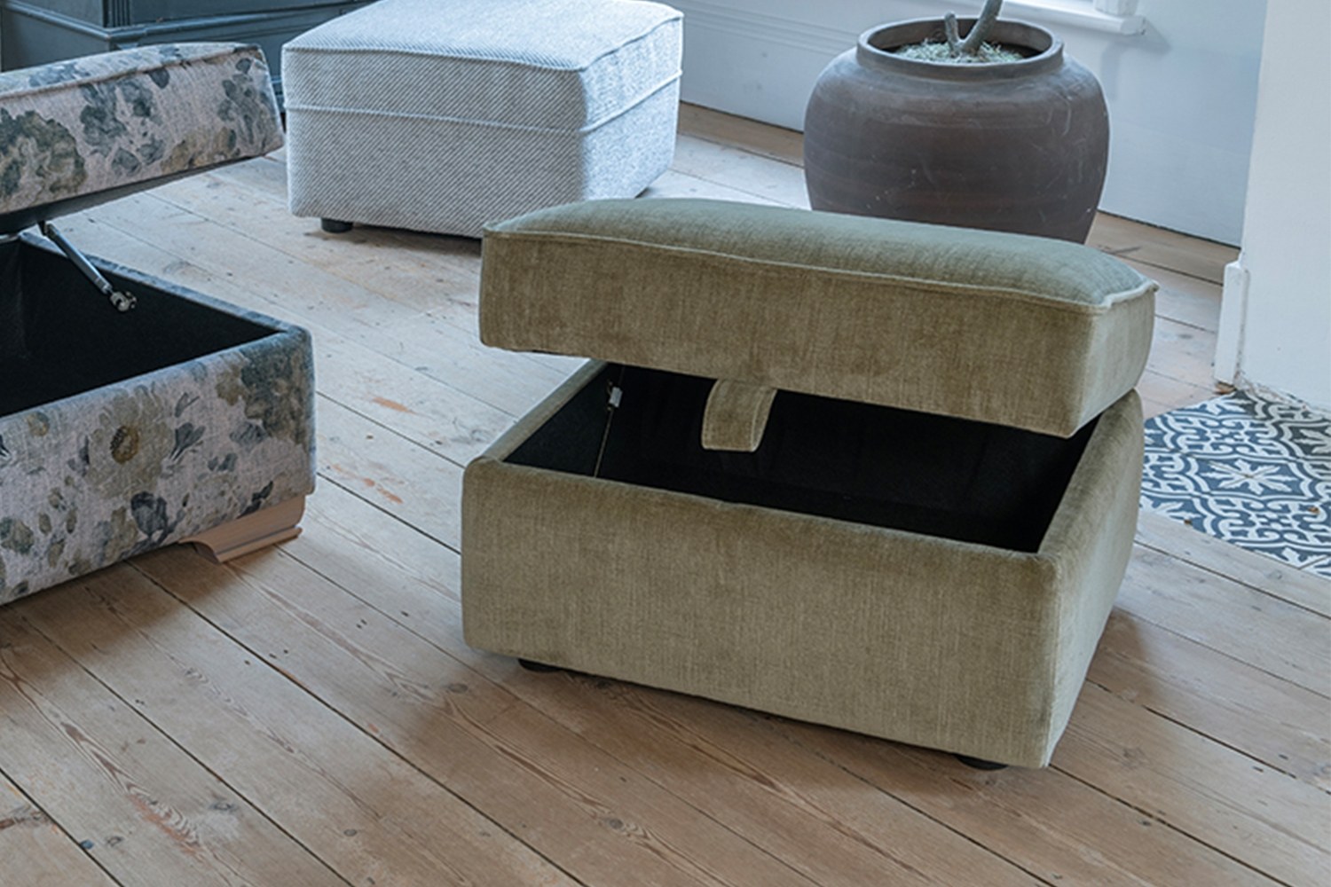 Alstons Evesham Storage Stool | Furniture World