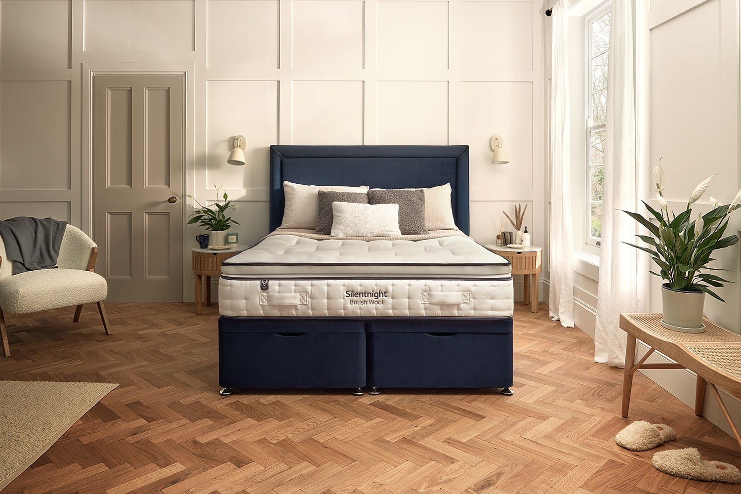 Silentnight Otley 1600 Boxtop Premium Wool Divan Bed | Furniture World