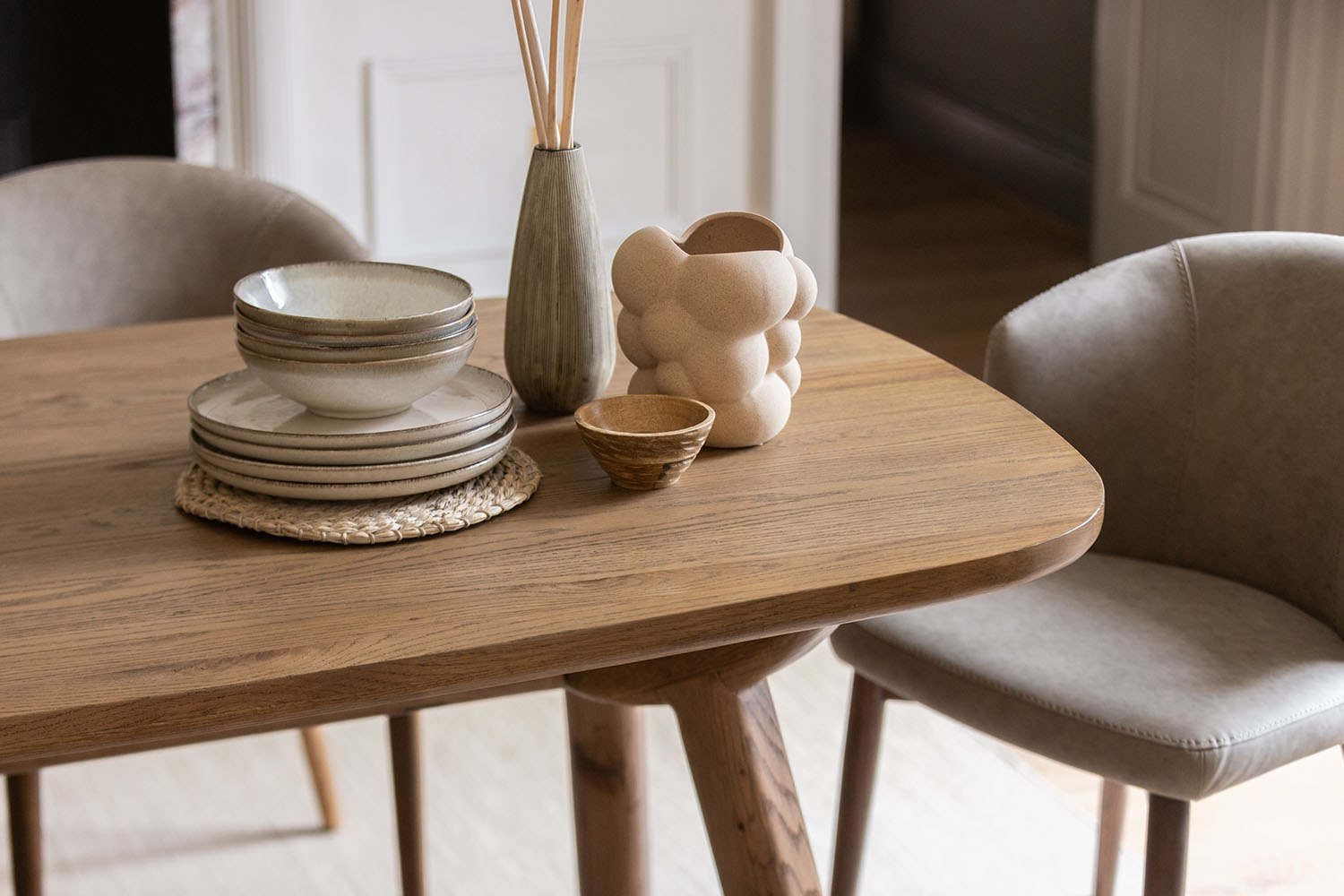 Austin Warm Oak 200cm Dining Table | Furniture World