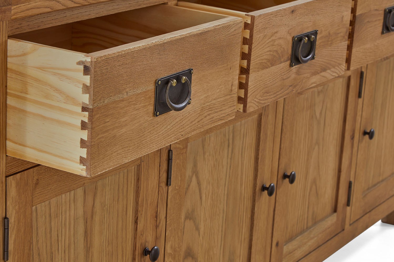Zelah Salisbury Waxed Premium Oak Extra Large Sideboard | Furniture World