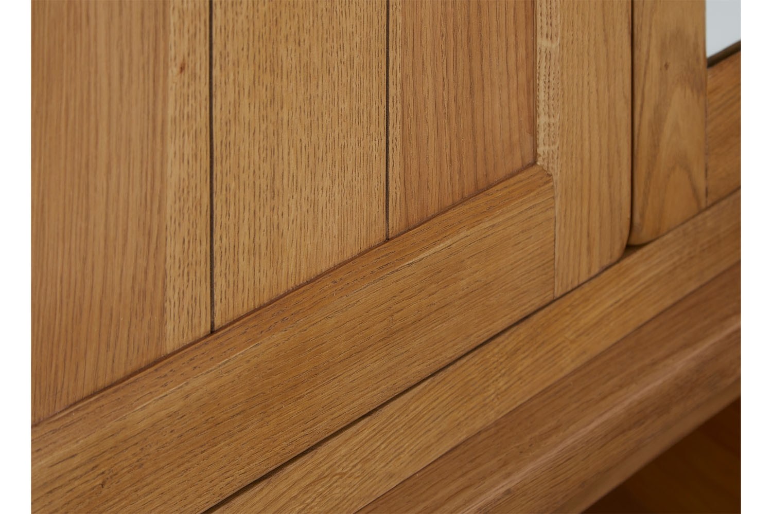 Burford Country Oak Triple Wardrobe | Furniture World