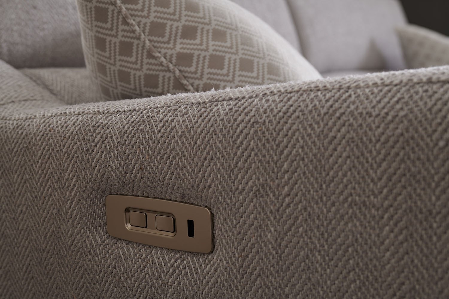 Otago Large Ultimate Cloud Zero Recliner 3 Seater Sofa | Furniture World